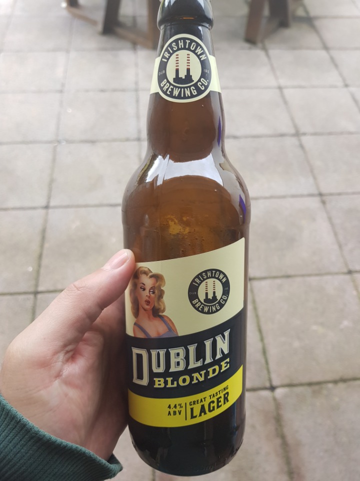 Dublin blonde lager - Digital Beer Wall